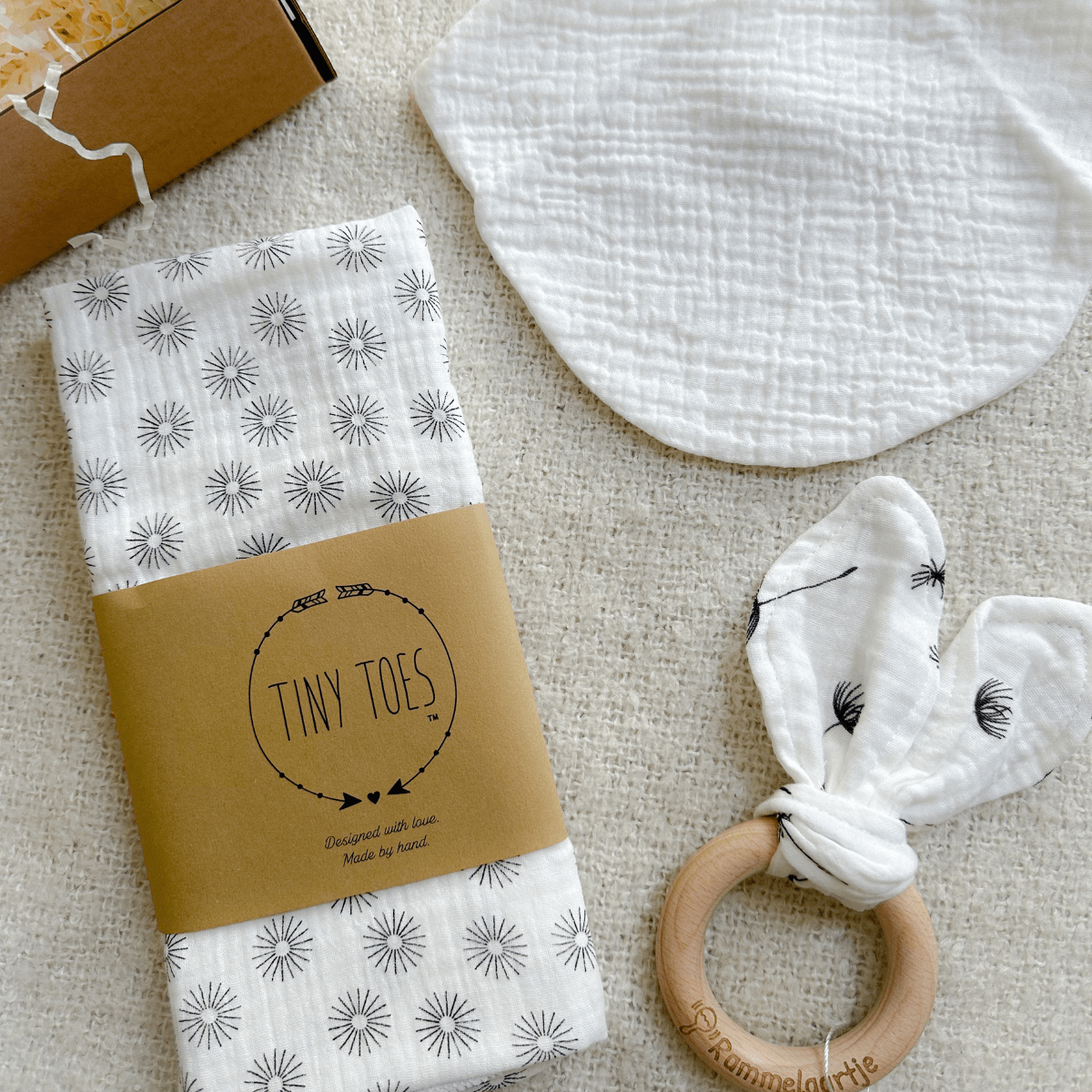 Newborn gift box - MommyBox Cyprus