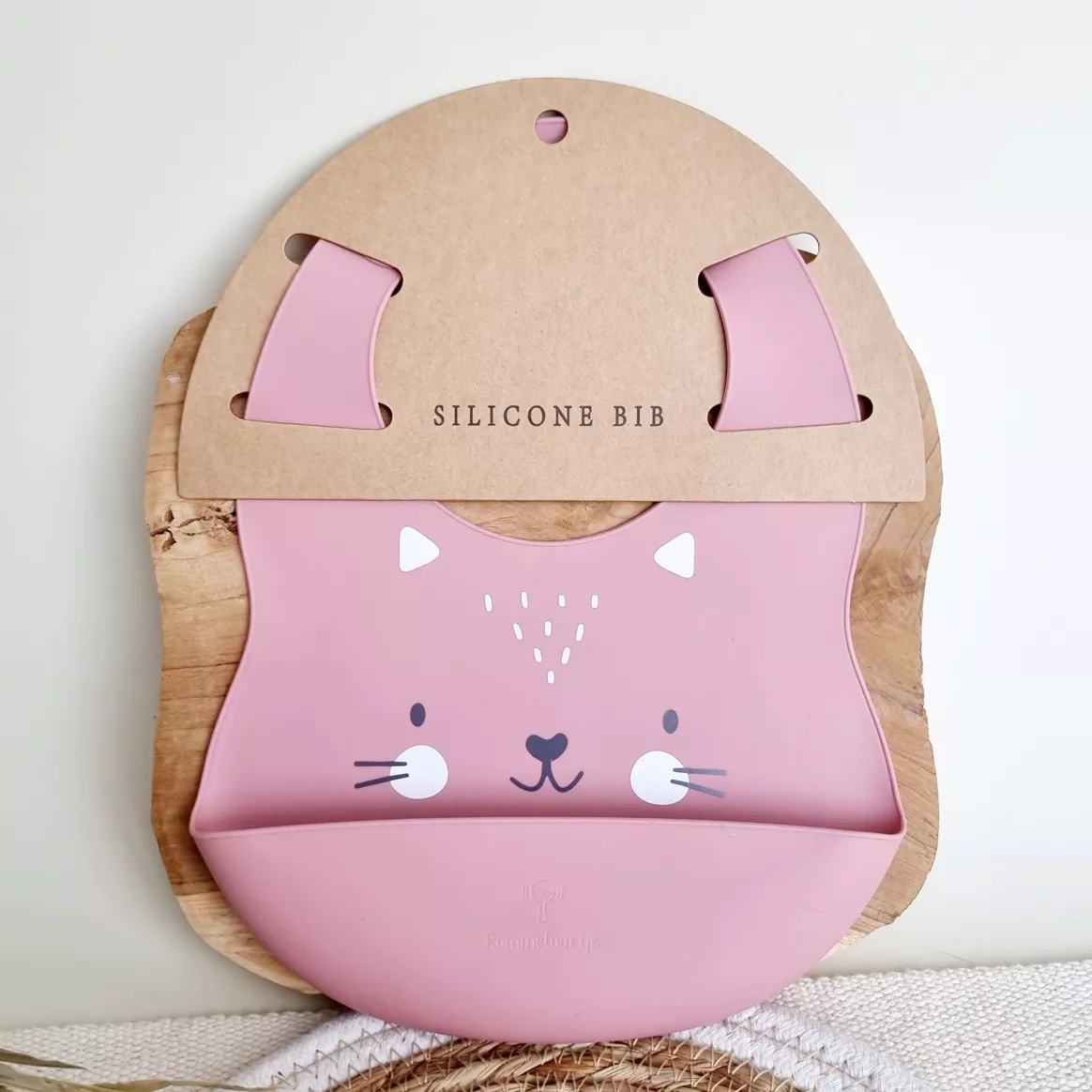 Silicone bib with collection tray - Pink Kitty - MommyBox Cyprus