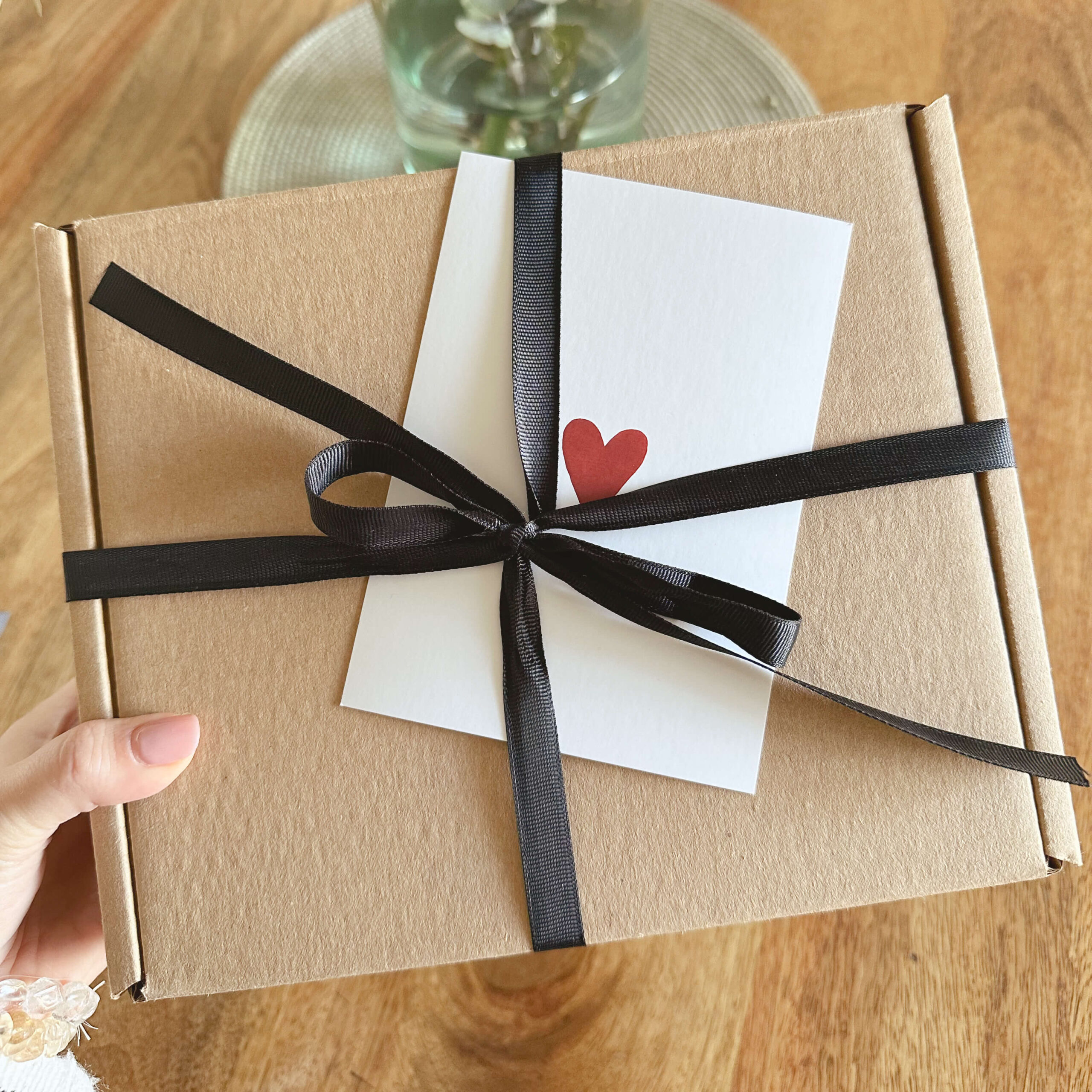 Make your own "Dad Gift Box" - MommyBox Cyprus